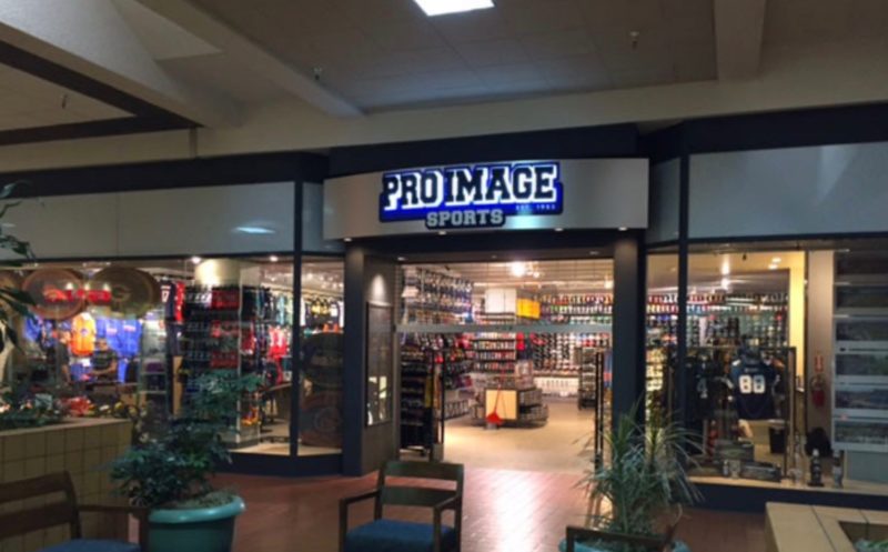 The Pine Ridge Mall just got some team spirit - East Idaho News