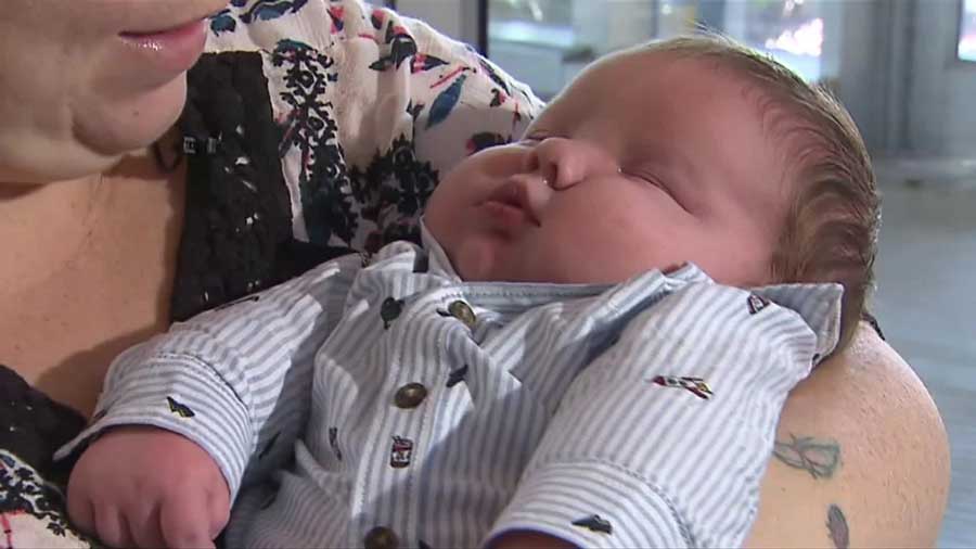 Texas baby weighs nearly 15 pounds at birth, breaking hospital record ...
