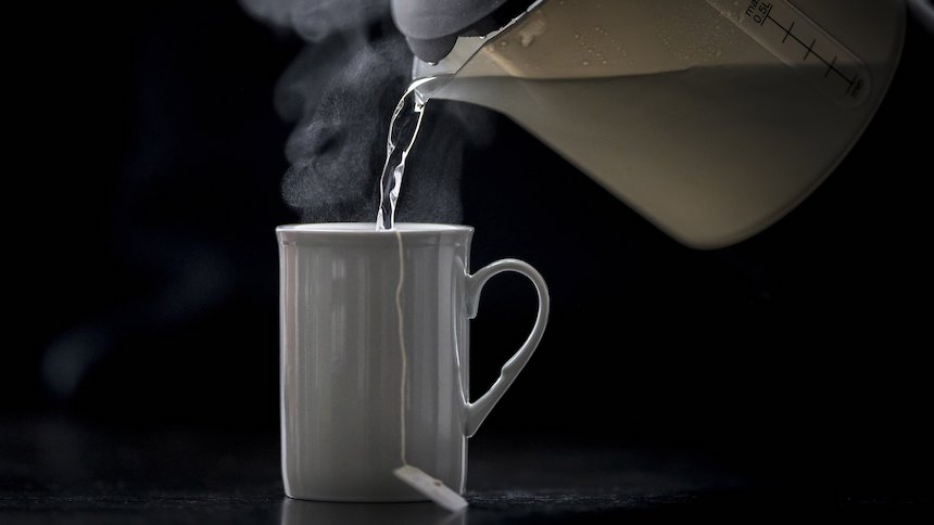 Drinking very hot tea almost doubles risk of cancer, new study says ...
